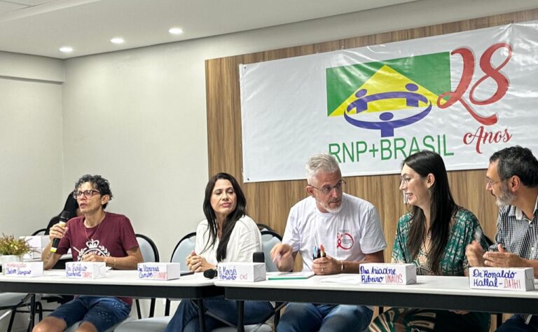 Encontro da RNP+ Brasil: Ativistas dizem que viver com HIV e ter ...